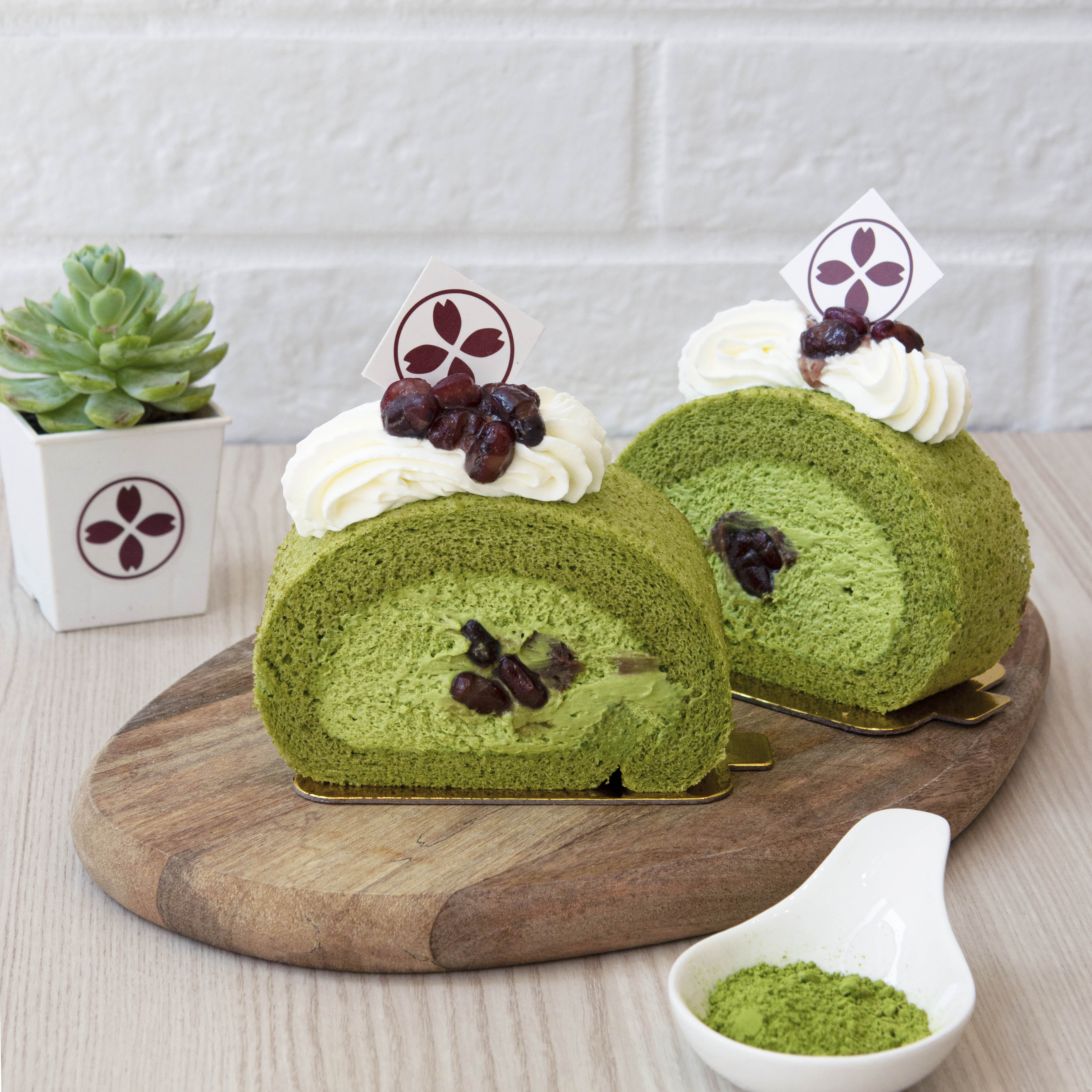 Bloom's Cake & Desserts – Bloom Canada